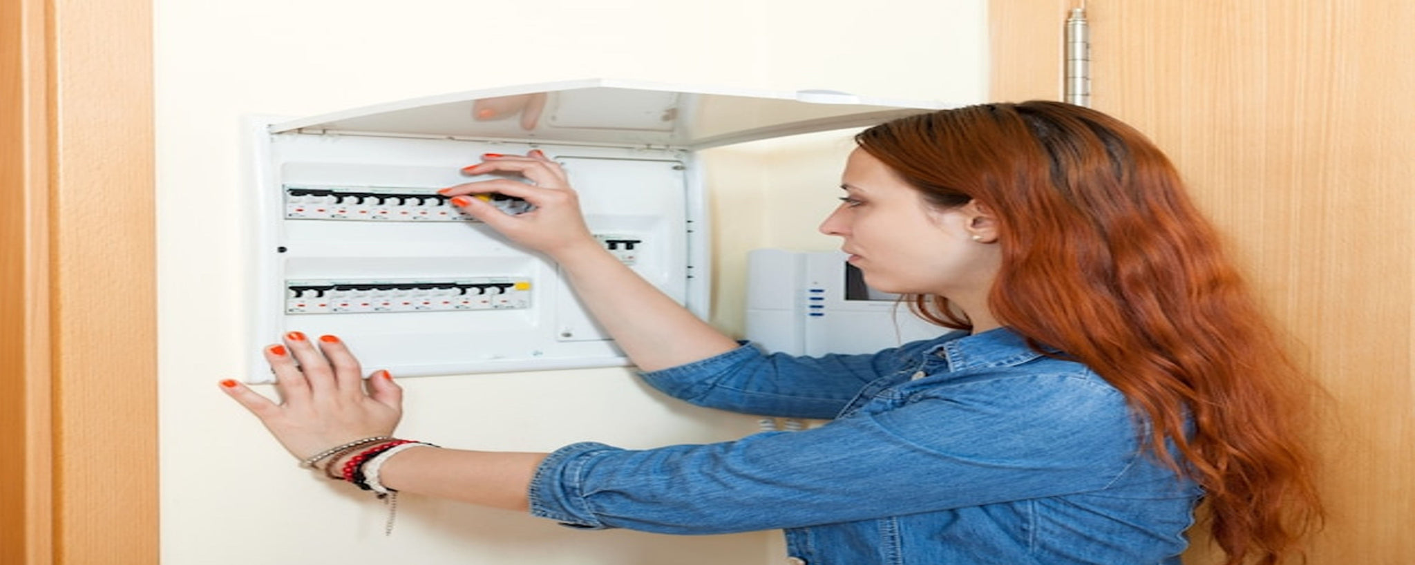 How to Connect Stabilizer to AC? | Step-by-Step Guide – Aulten ...